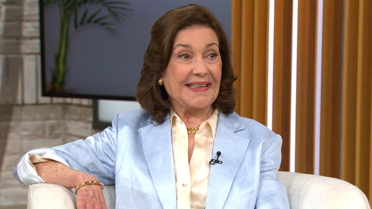 Watch CBS Mornings: Kelly Bishop reflects on iconic roles - Full show ...