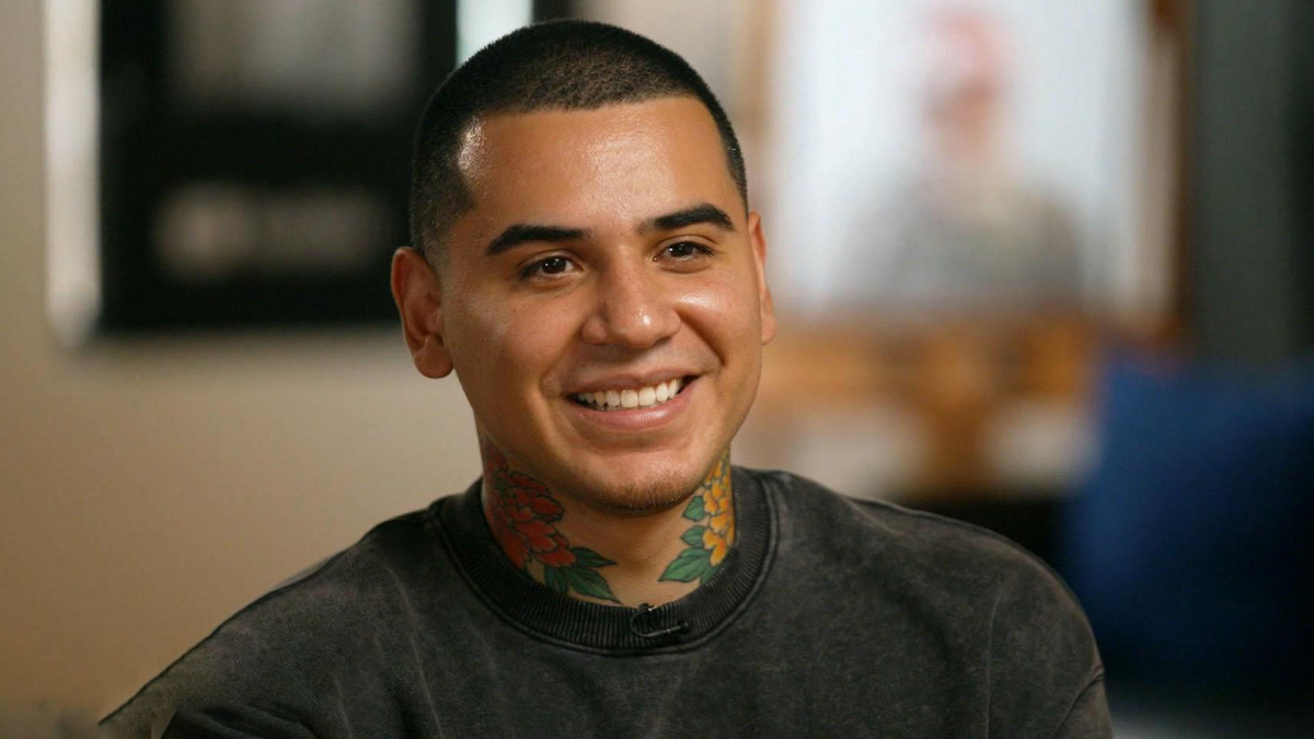 Watch CBS Mornings Season Episode : New York subway artist turns talent ...