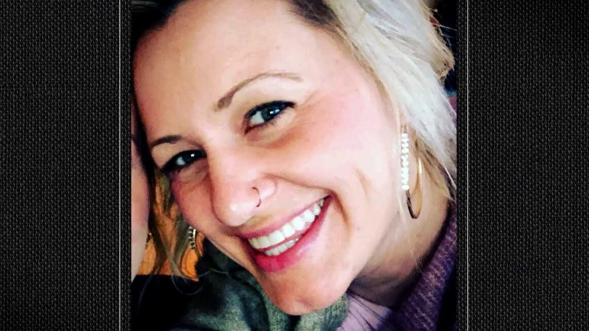 Watch 48 Hours: Sneak peek: The Strange Shooting of Alex Pennig - Full ...