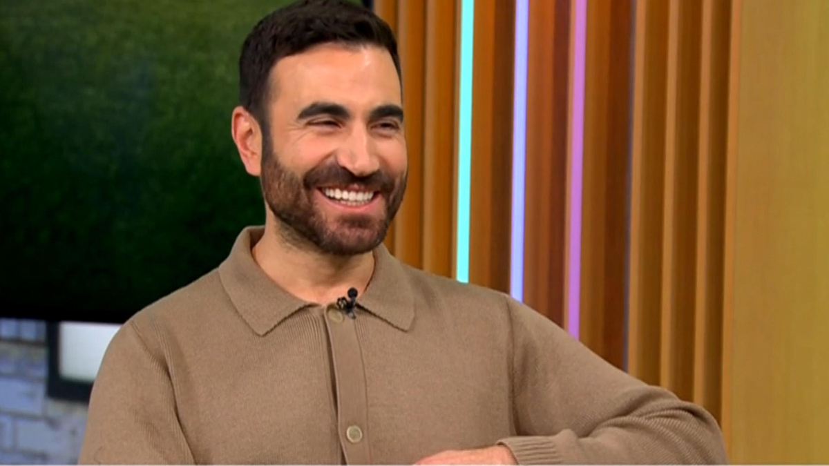 Watch CBS Mornings Season Episode : Actor Brett Goldstein on new role ...