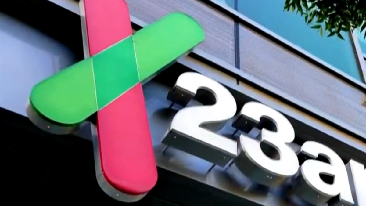 Watch CBS Evening News: Customers concerned over 23andMe data - Full ...