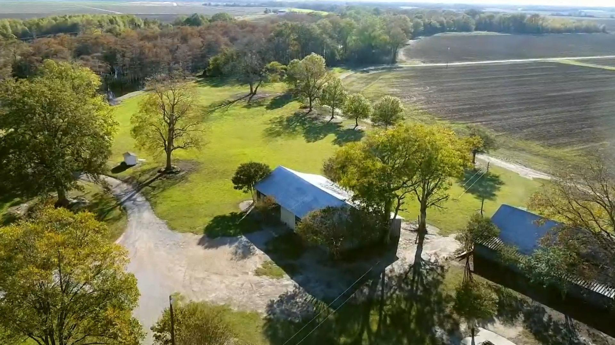 Watch CBS Evening News: New book examines the killing of Emmett Till ...