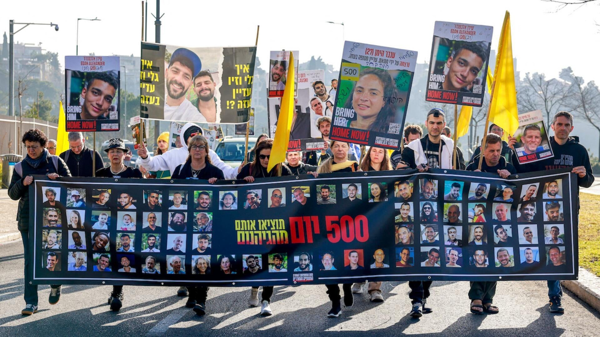 Watch CBS Evening News: Families of Israeli hostages mark grim milestone - Full show on CBS