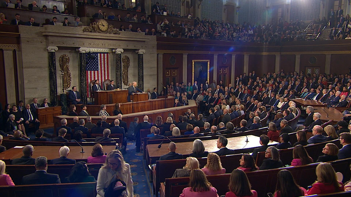 Watch CBS Mornings: Breaking down Trump's joint address - Full show on CBS