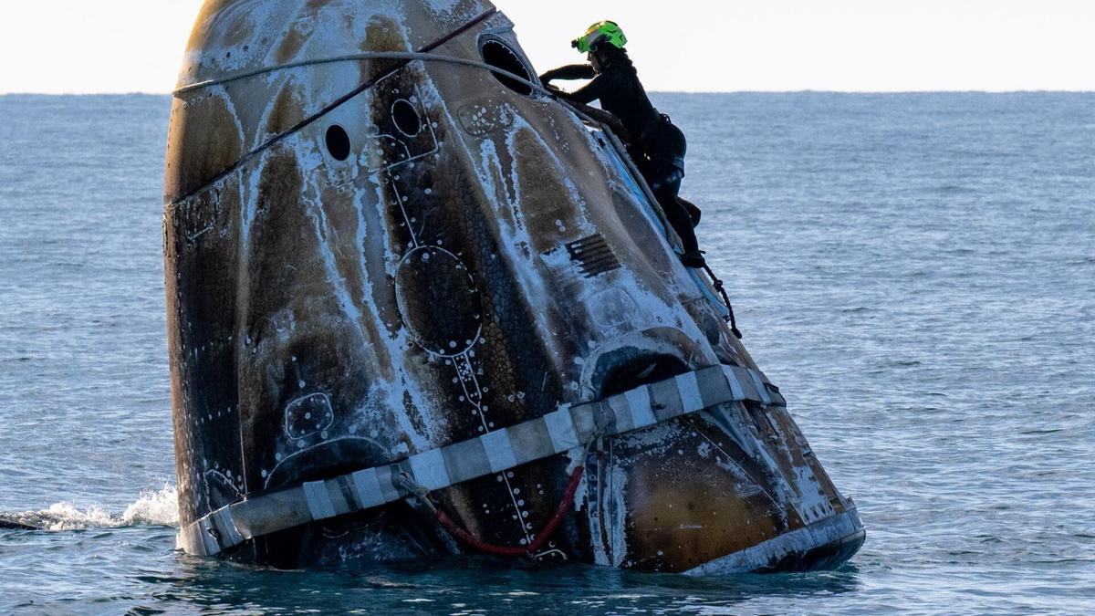 Watch CBS Evening News: Astronauts return after nine months in space ...
