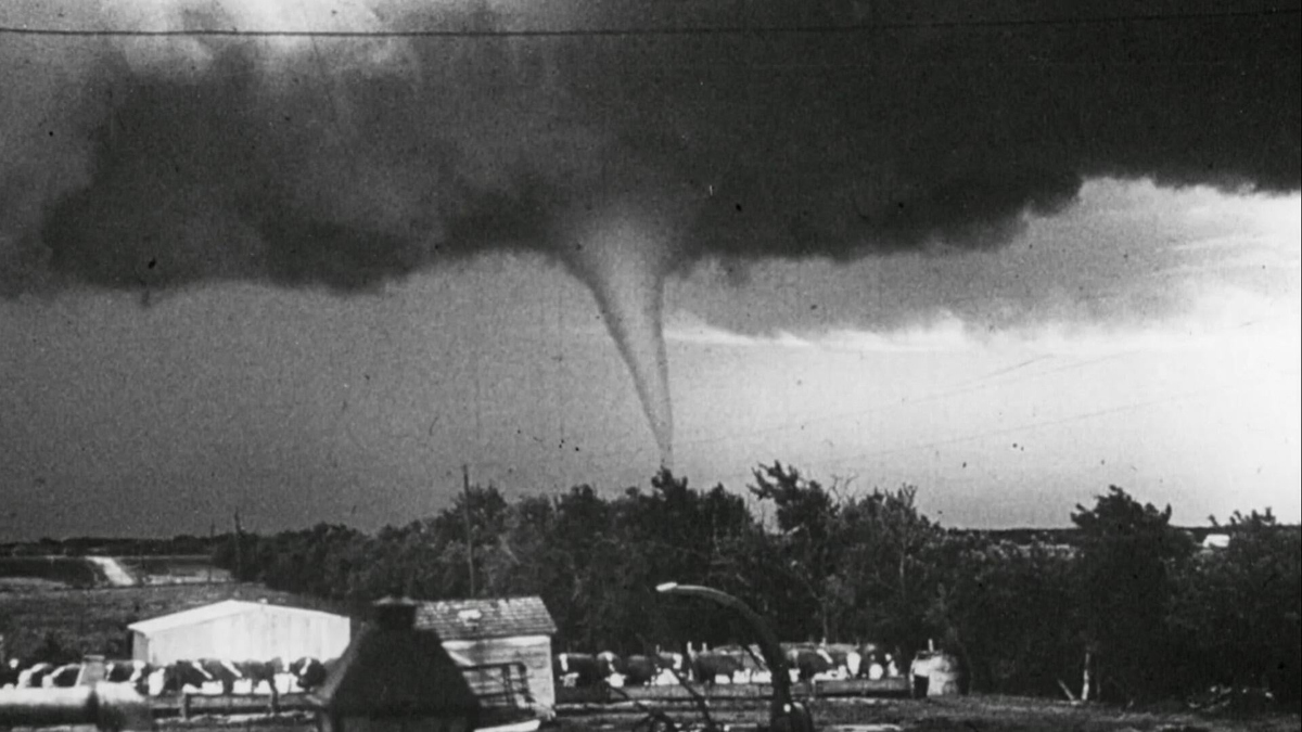 Watch CBS Evening News: 100 years since deadliest tornado in U.S ...