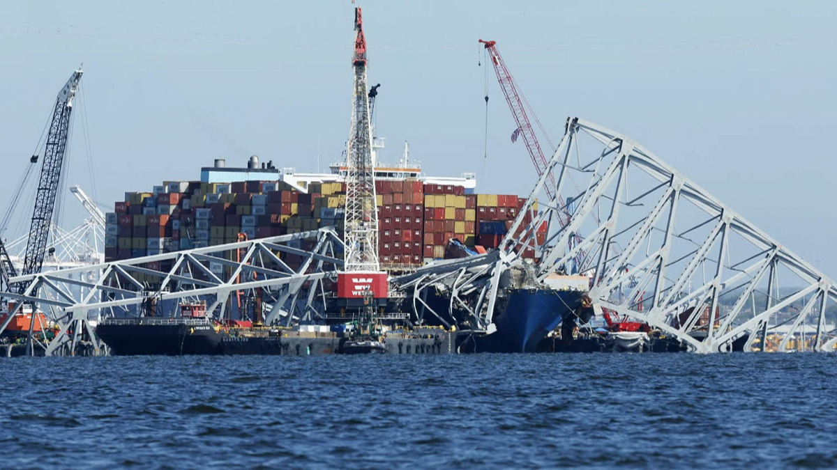 Watch CBS Mornings: Tugboat captain details bridge collapse - Full show ...