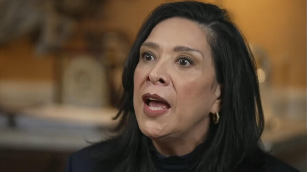 Watch CBS Evening News: Fears of violence over Trump's remarks on ...