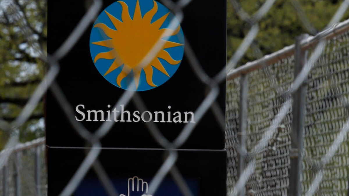 Watch CBS Evening News: Reporter's Notebook: When history meets ...