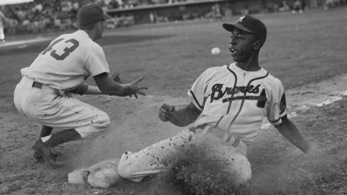 Watch CBS Evening News: Reporter's Notebook: What Hank Aaron can teach ...