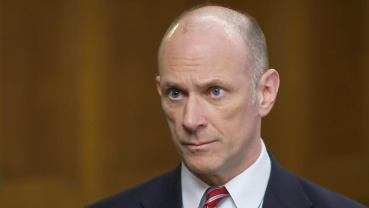 Watch CBS Evening News: Fed official on "anxiety" over Trump tariffs ...