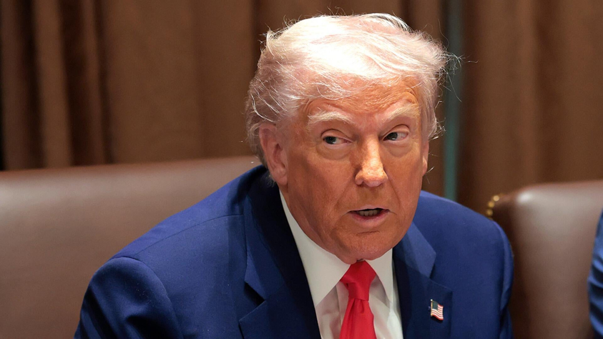 Watch CBS Evening News: Trump threat to end Harvard tax-exempt status ...