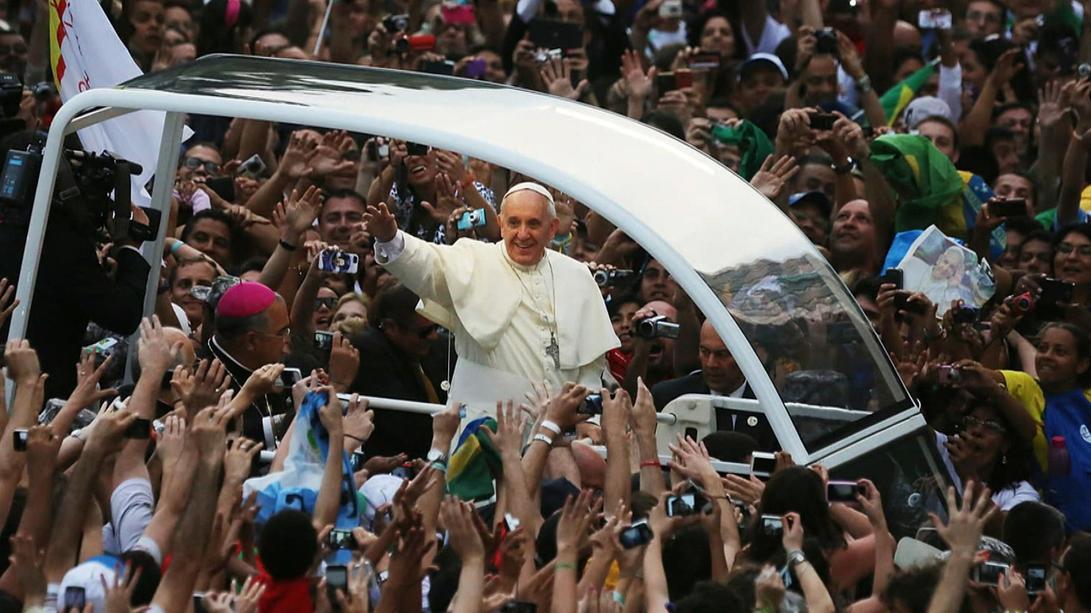 Watch CBS Mornings: American Catholics honor Pope Francis' life - Full ...