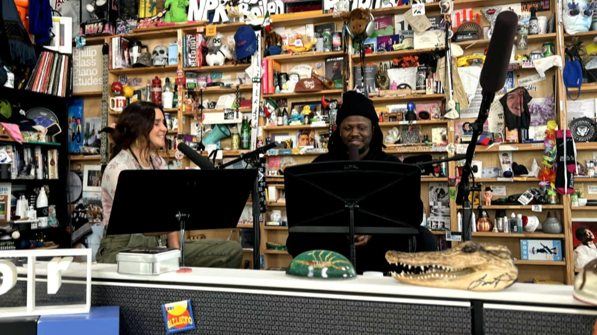 Watch CBS Mornings: Tiny Desk goes big with new radio show - Full show ...