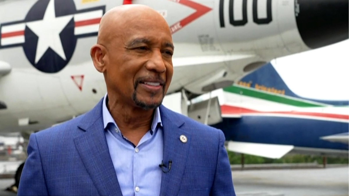 Watch CBS Mornings: Montel Williams talks new book - Full show on CBS