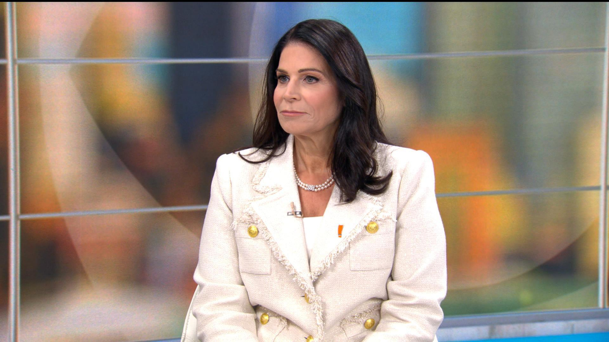 Watch CBS Mornings: Big Lots leadership on impact of tariffs - Full ...