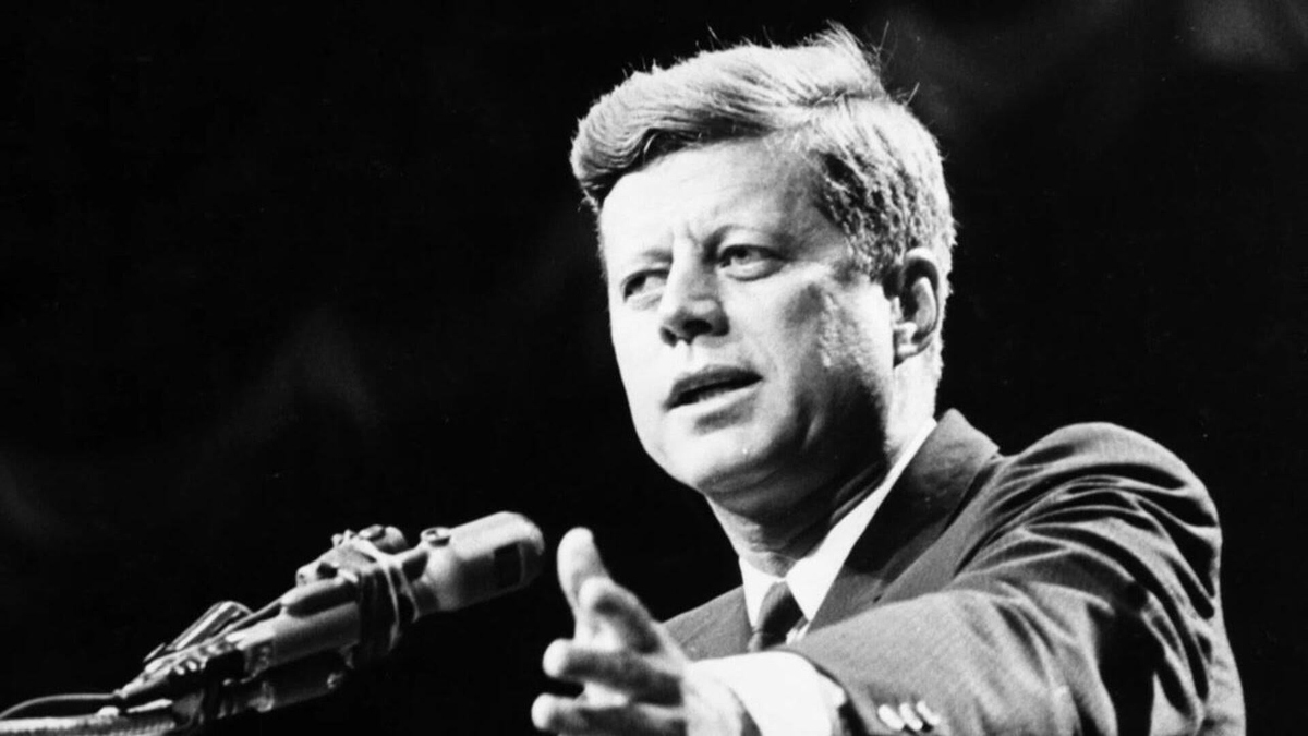 Watch CBS Evening News: Reporter's Notebook: What JFK knew about force ...