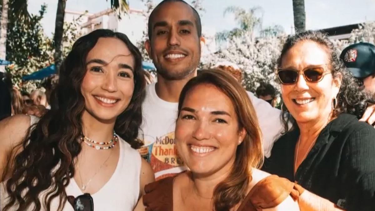 Watch CBS Mornings: How a café in Miami is uniting its community - Full ...