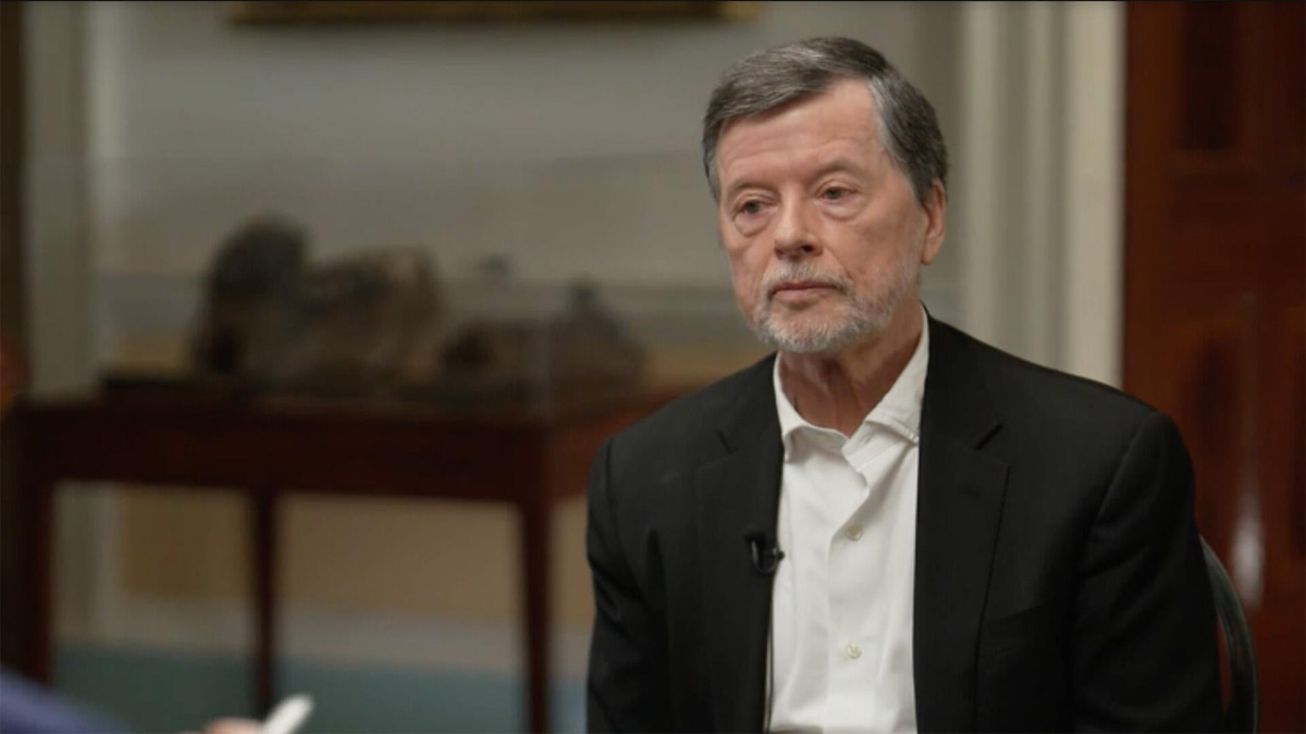 Watch Face The Nation: Ken Burns: Attacks on PBS seem "foolhardy" and ...