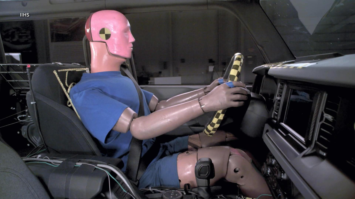 Watch CBS Mornings: Can female crash test dummies improve safety ...