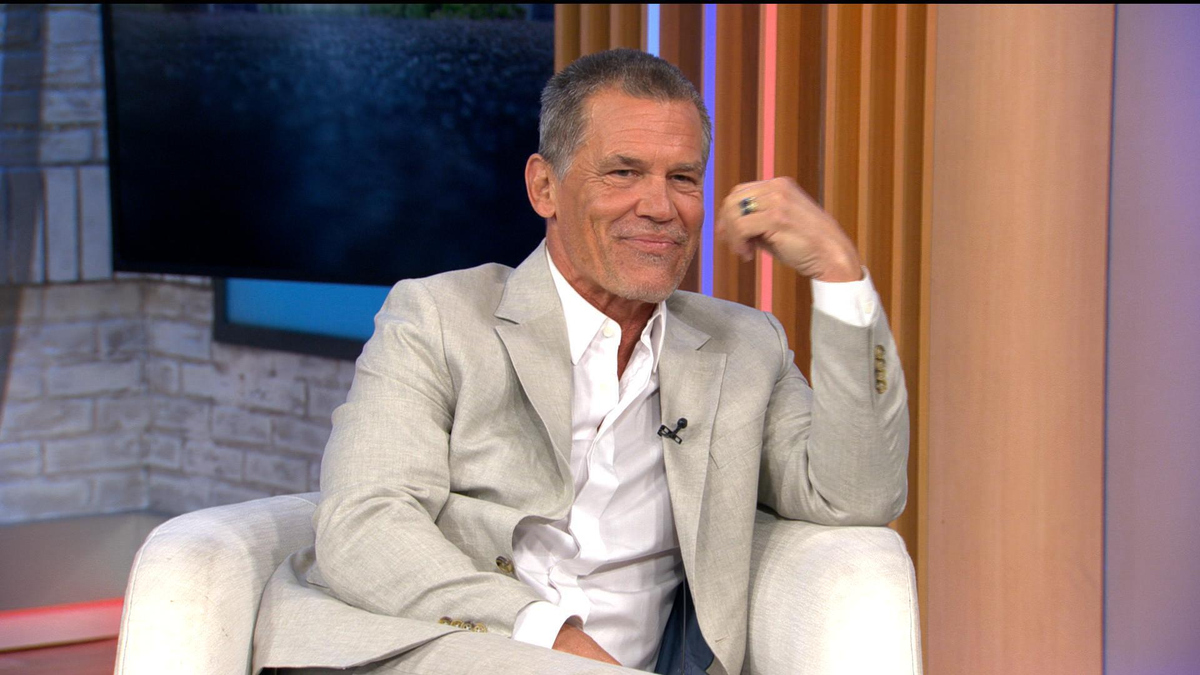 Watch CBS Mornings: Josh Brolin talks new thriller "Weapons" - Full ...