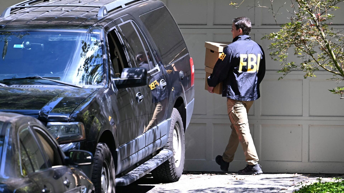 Watch CBS Evening News: FBI raids John Bolton's home and D.C. office ...