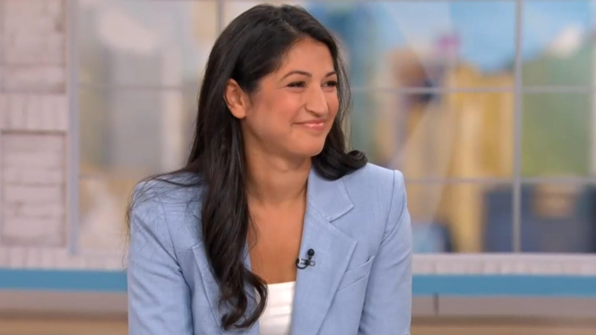 Watch CBS Mornings: Katie Miller on her new podcast - Full show on CBS