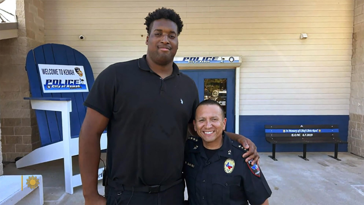 Watch Sunday Morning: A Texas police recruit stands tall - Full show on CBS