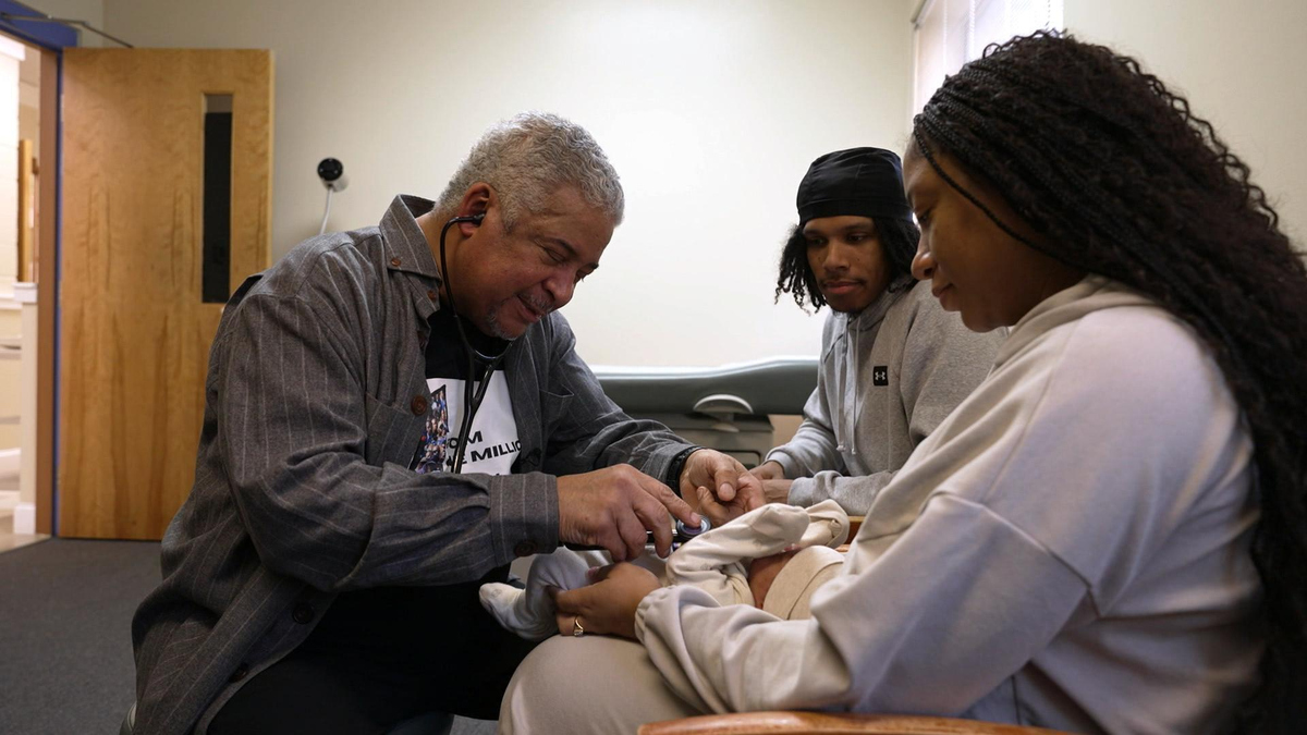 Watch CBS Mornings "Kindness 101": Lesson on dedication - Paramount+