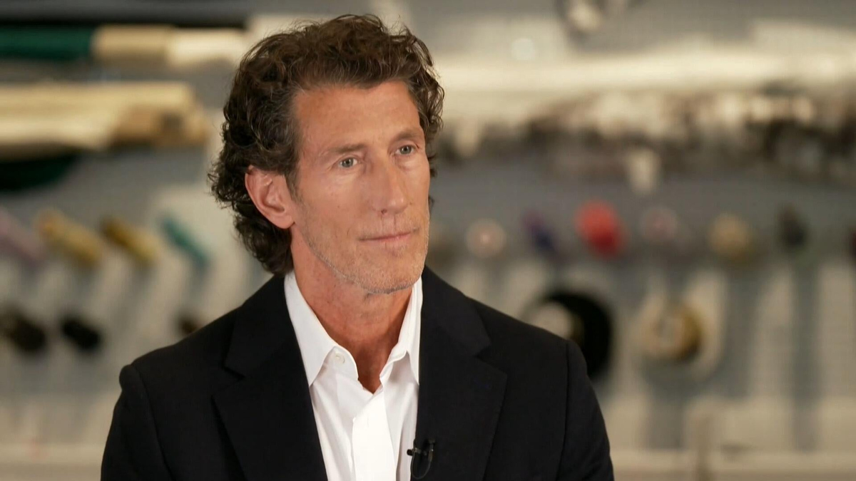 Watch CBS Mornings Gap Inc. CEO prepares for the road ahead - Paramount+