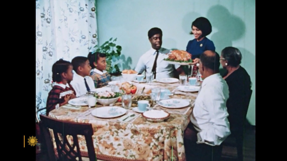 Watch Sunday Morning: These United States: Thanksgiving - Full show on CBS