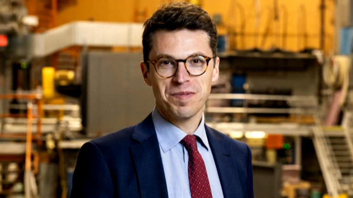 Watch CBS Mornings MIT professor killed inside his home - Paramount+