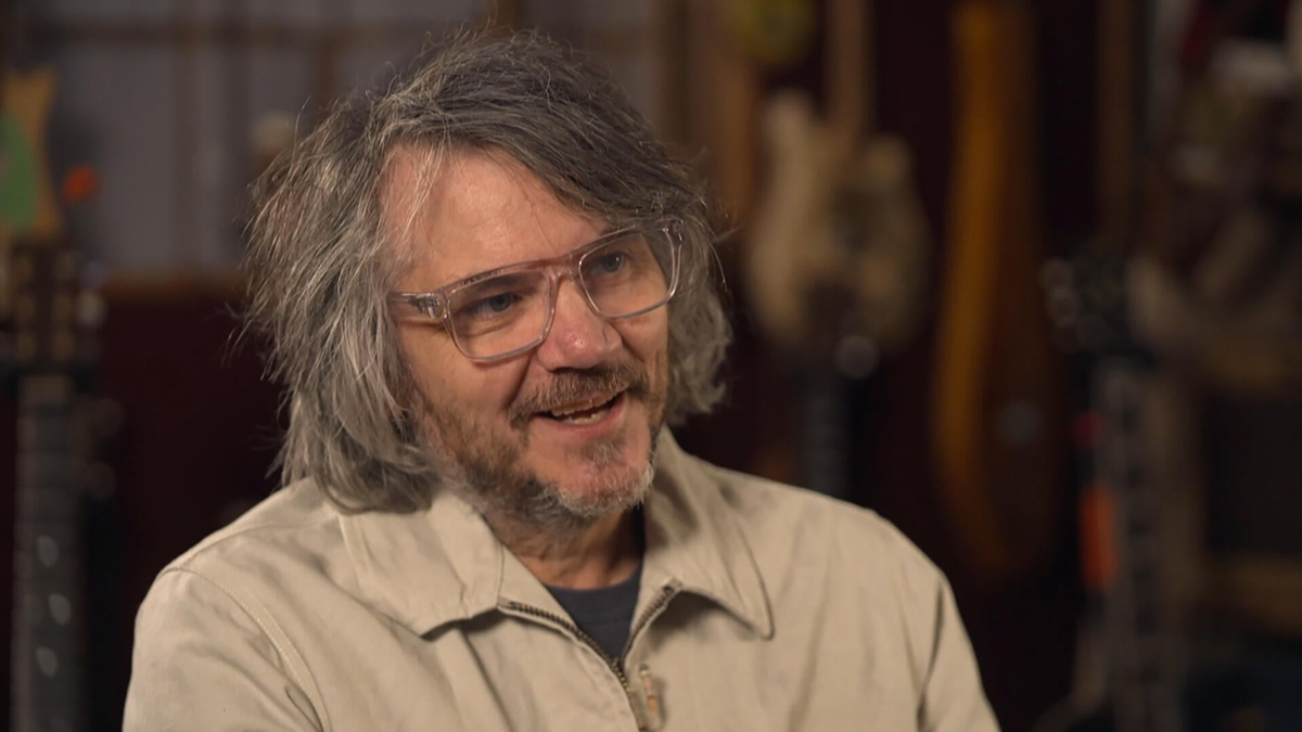 Watch Sunday Morning Extended Interview: Jeff Tweedy - Paramount+