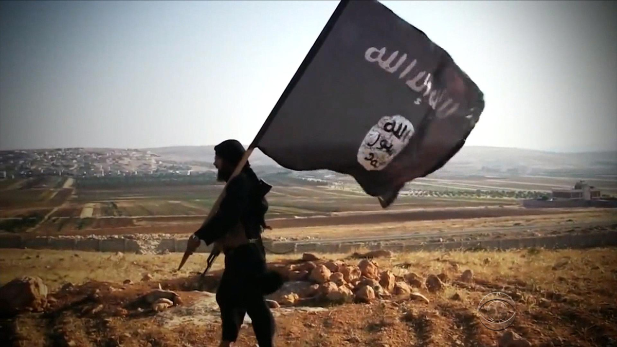 Watch CBS Evening News: Regretful ISIS fighters - Full show on CBS All ...