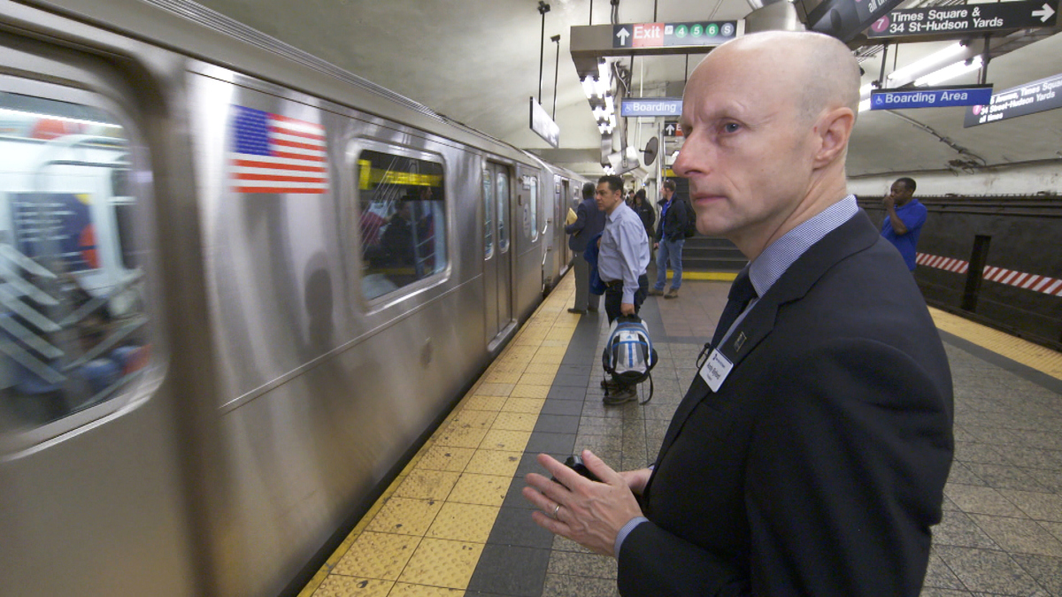 Watch 60 Minutes Overtime: New MTA chief's plan to fix NYC's subway ...