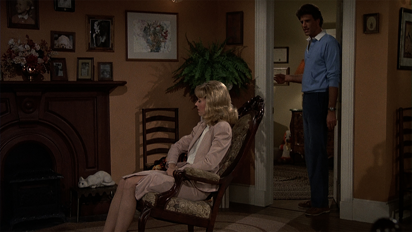 Watch Cheers Season 2 Episode 1: Cheers - Power Play – Full show on ...
