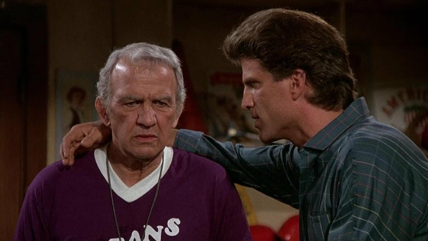 Watch Cheers Season 2 Episode 8: Cheers - Manager Coach – Full show on ...