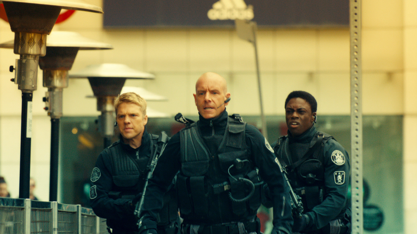 Watch Flashpoint Season 4 Episode 16: Wild Card - Full show on ...