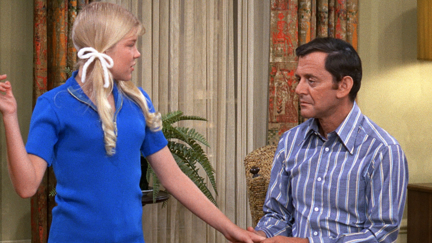 Watch The Odd Couple Classic Season 3 Episode 13 The Odd Father