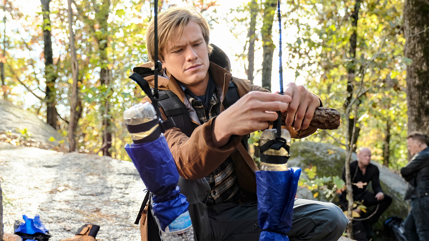 Watch MacGyver Season 3 Episode 13: MacGyver - Wilderness + Training ...