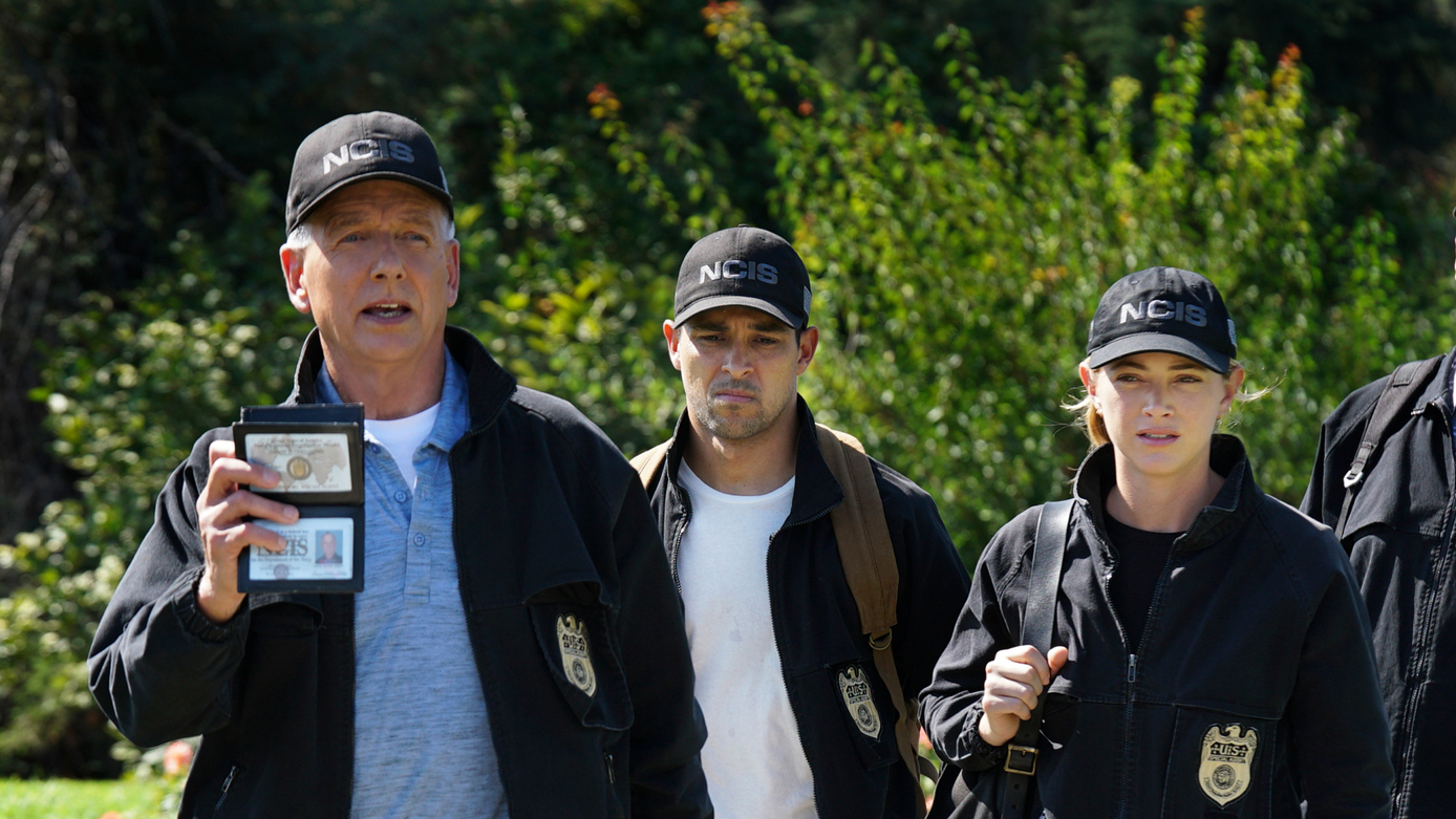 Watch NCIS Season 17 Episode 4: Someone Else's Shoes - Full show on ...