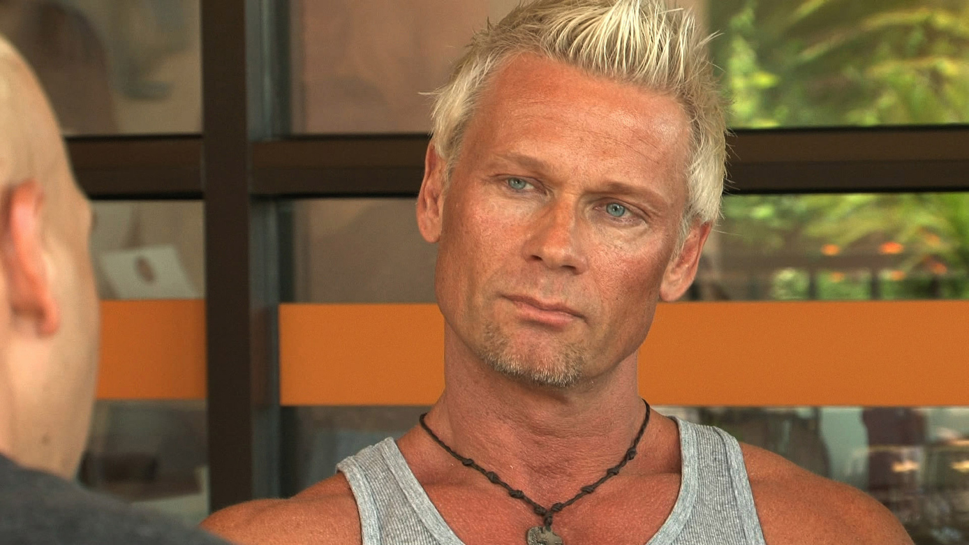 Watch Gigolos Season 2 Episode 3: Gigolos - 203 – Full show on ...