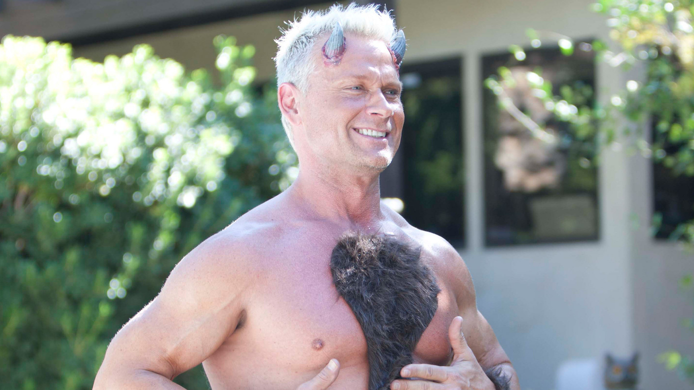 Watch Gigolos Season 5 Episode 2: Gigolos - 502 – Full show on ...