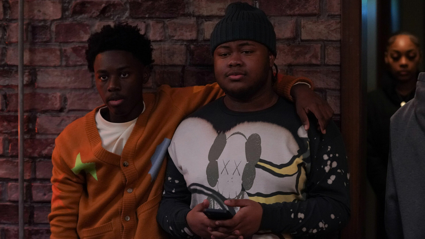 Watch The Chi Season 6 Episode 1: The Chi - New Chi City – Full show on ...