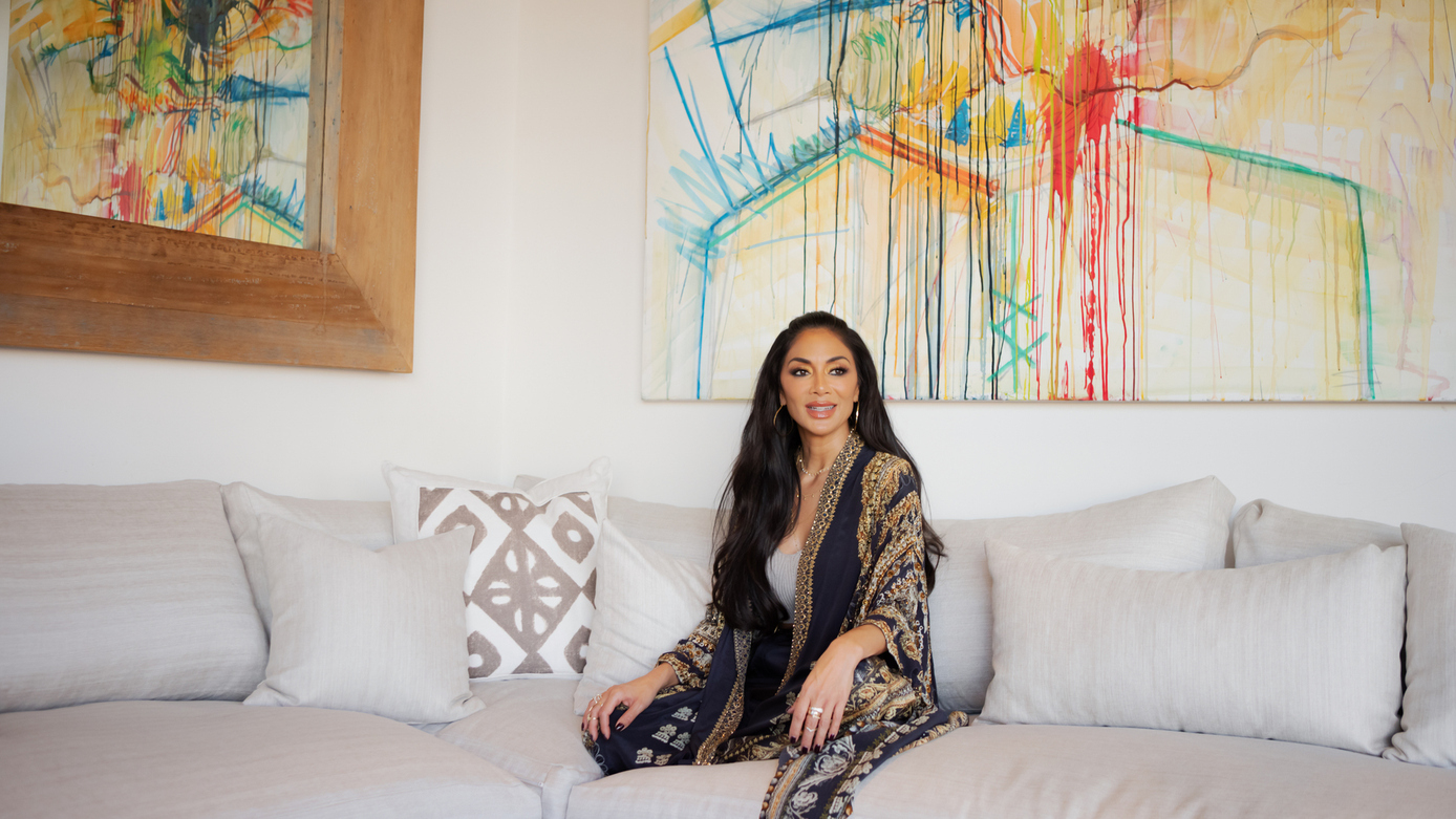 Watch MTV Cribs Season 19 Episode 2: MTV Cribs - Nicole Scherzinger ...