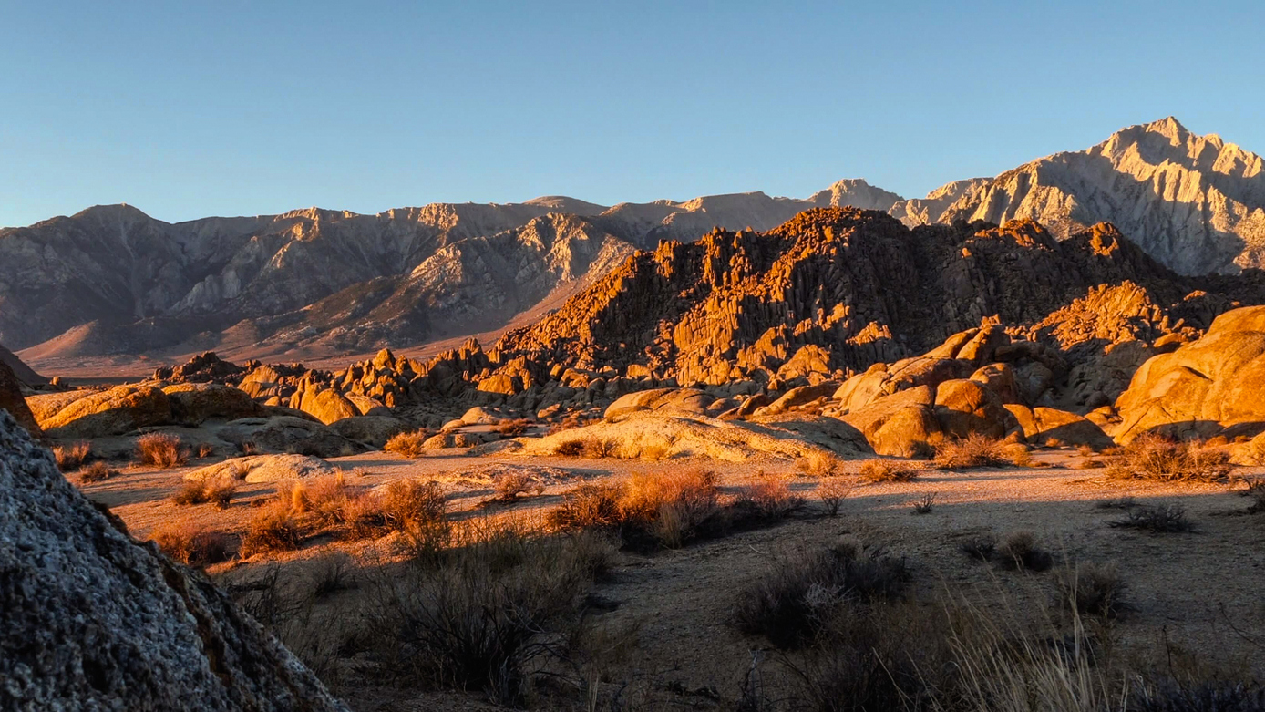 Watch The National Parks Can't Miss Moments in Death Valley - Paramount+