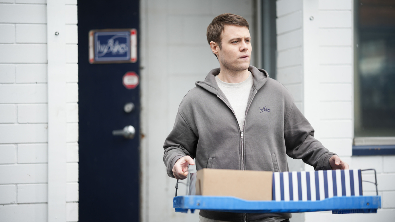 Watch Tracker Season 2 Episode 11: Shades of Gray - Full show on CBS