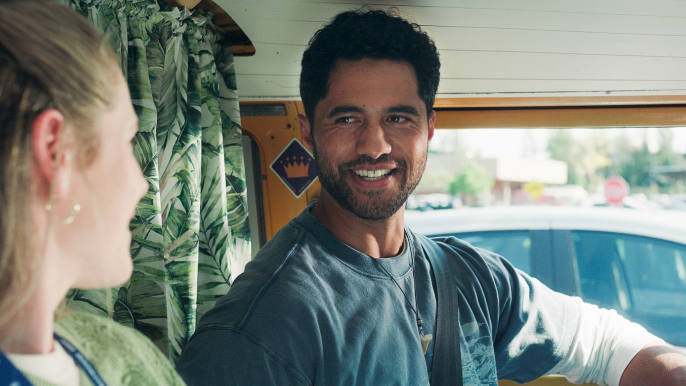 Watch DMV Season 1 Episode 3: Easy Pass - Full show on CBS