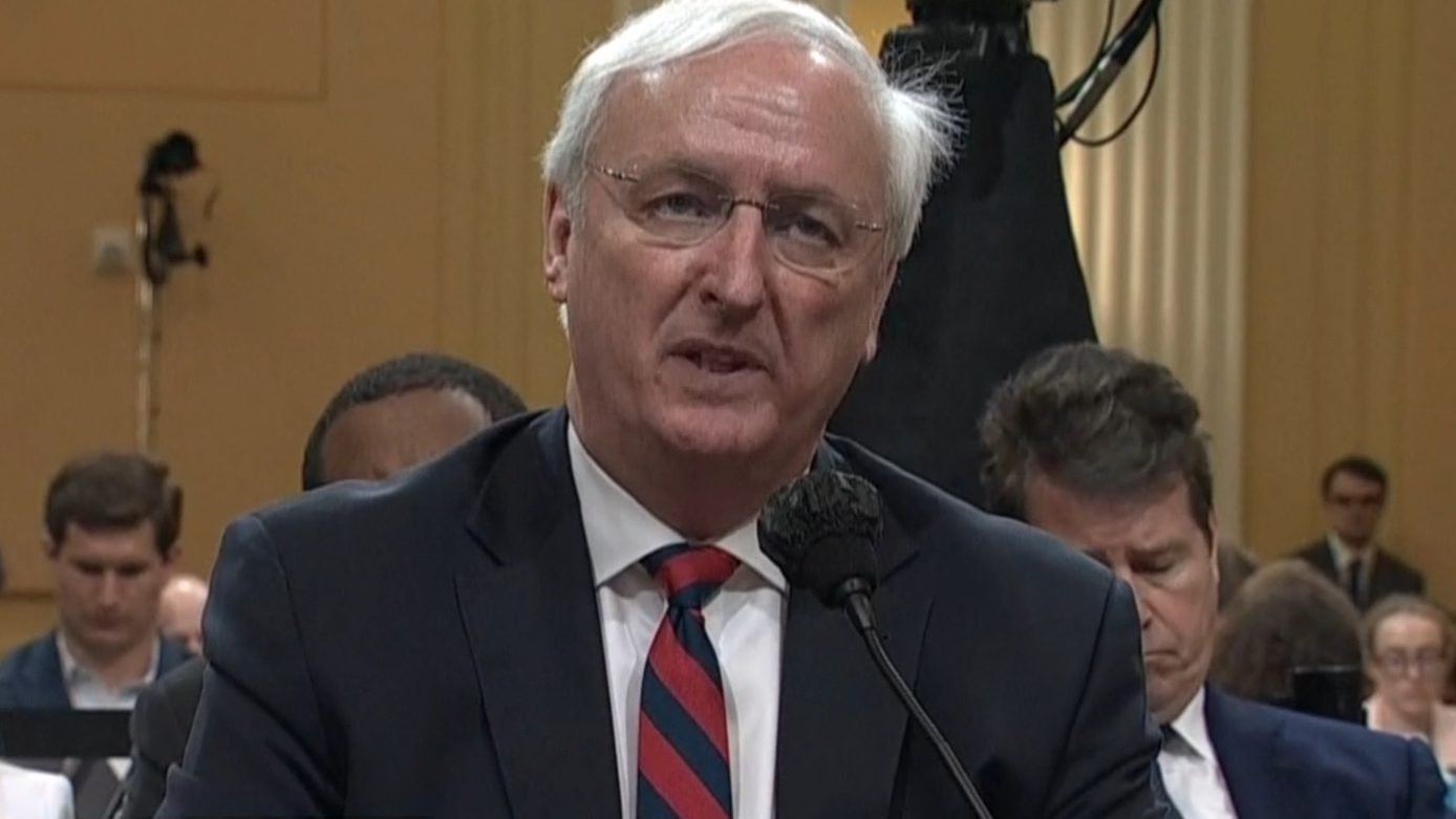 Watch CBS Evening News: DOJ officials: Trump pressed to overturn ...