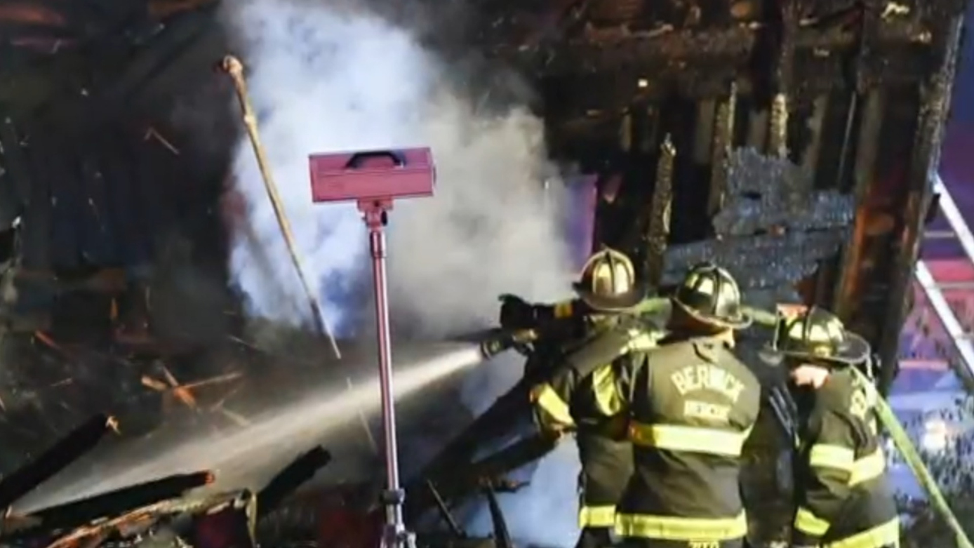 Watch CBS Evening News: 10 family members killed in house fire - Full ...